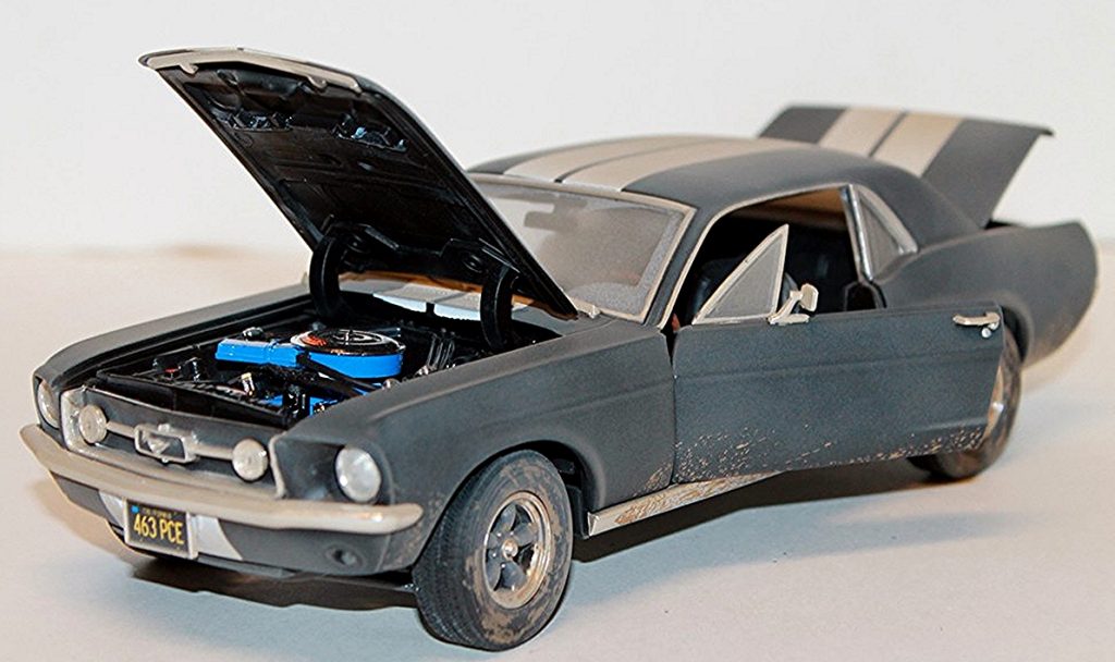 Creed II (2018) Weathered Adonis Creed’s 1967 Ford Mustang Coupe ...